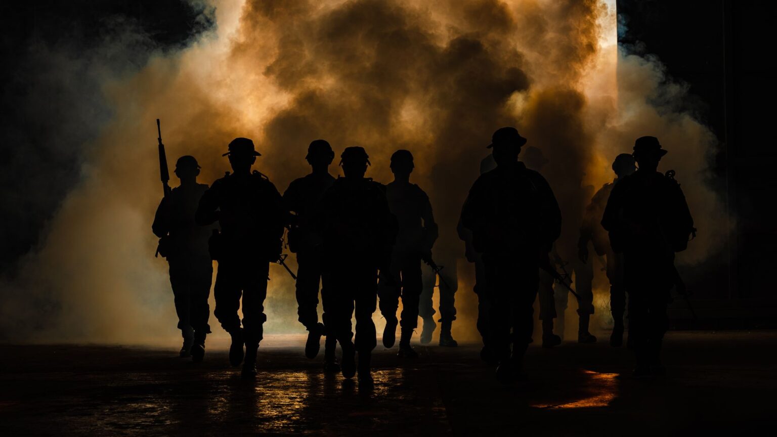 Trening komandosów Navy SEALs - Jak wygląda? - Plan FITMADE